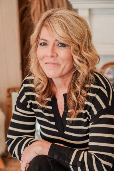 Kris Whalen - Clinton Office - Ruhl&Ruhl Realtors